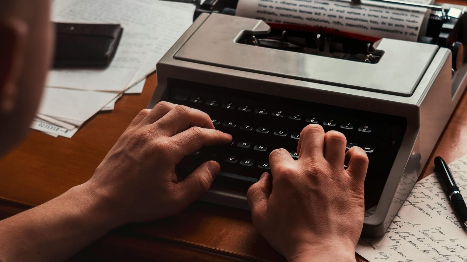 What Is Vertical Screenwriting? - Launch Pad